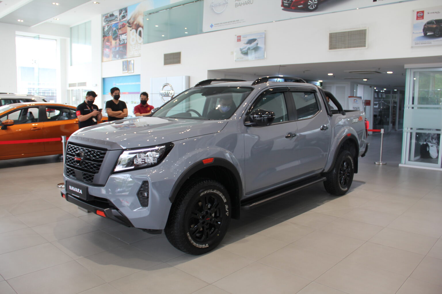 New Nissan Nawara Launch – traction.my