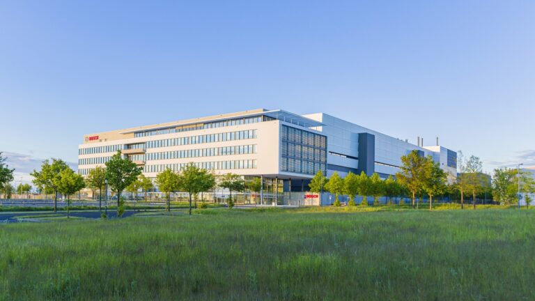 Bosch Opens wafer fab of the future in Dresden – traction.my